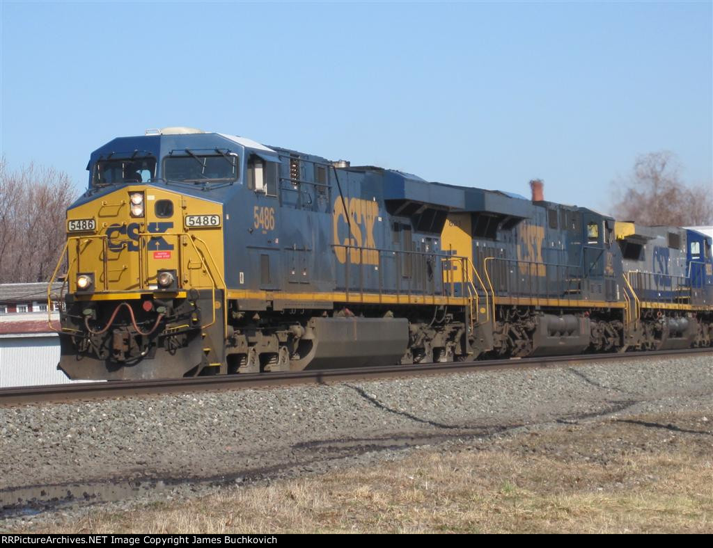CSX 5486, CSX 821, CSX 9033